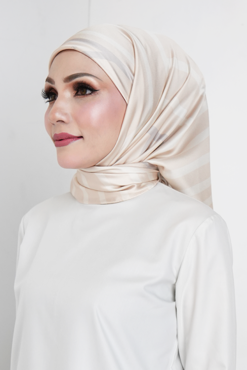 Tamara Hijab – Ilham Echenta
