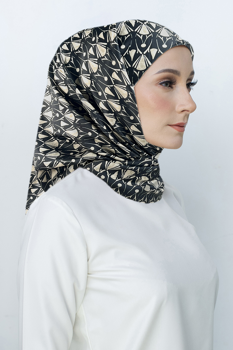 Tamara Hijab “Abstract” – Luxury Black – Ilham Echenta